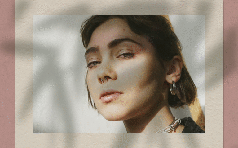 DAHLYA PowerPoint template - Template Witch